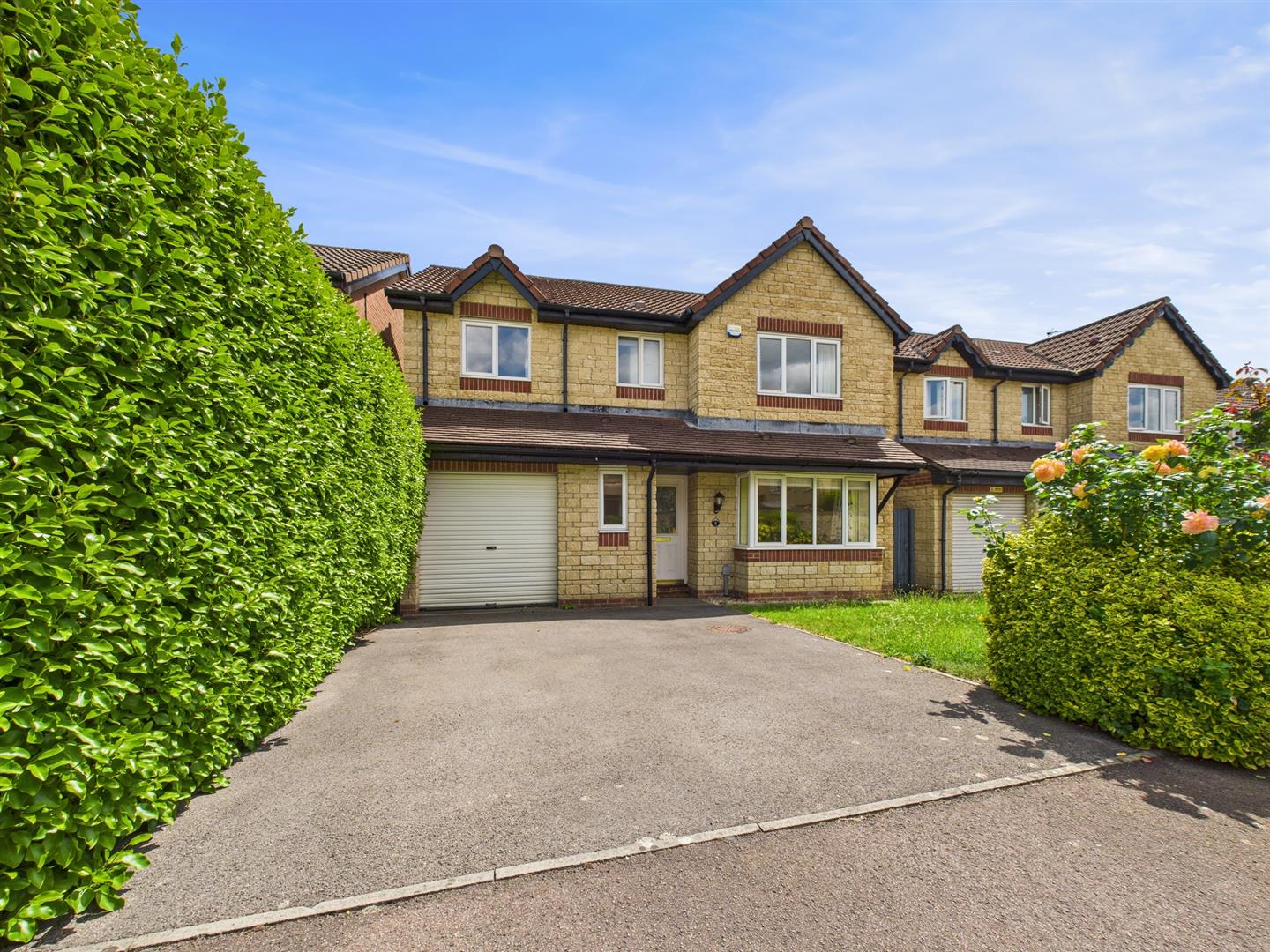 8 Oak Road, Chippenham Chippenham Town Wiltshire - Atwell Martin Chippenham